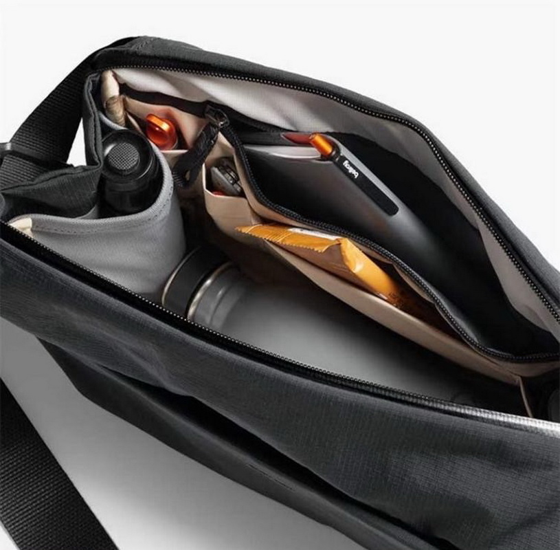 Bellroy Australia VentureSling 9L Explorer Chest Bag Large Capacity ...
