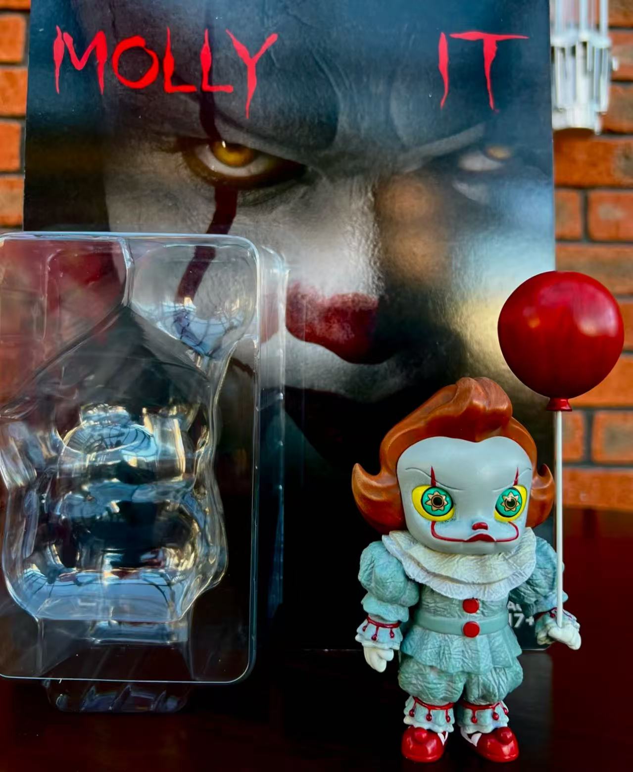 P POPMART MOLLY Clown Return it Elevator Figure Ornaments Gifts Doll ...