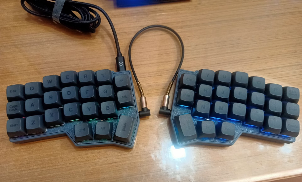 Corne V4 Split Ergonomics Hot-swappable MX Mechanical Keyboard Wired ...