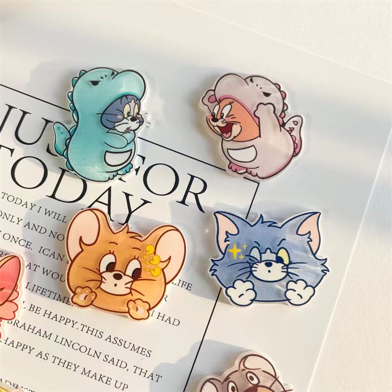 Cat and Mouse Tom and Jerry Brooch Cartoon Cute Acrylic Student ...