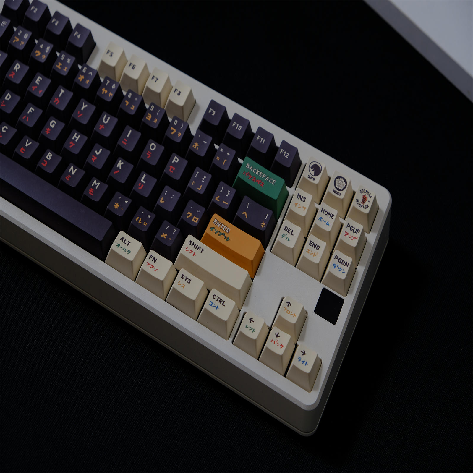 GMK Godzilla Keycap Set 151 Key PBT Keyboard Cap Cherry Profile game ...