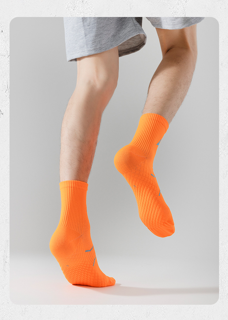 Mid-Tube Sports Socks for Men & Women - Quick-Drying, Non-Slip, Ideal ...