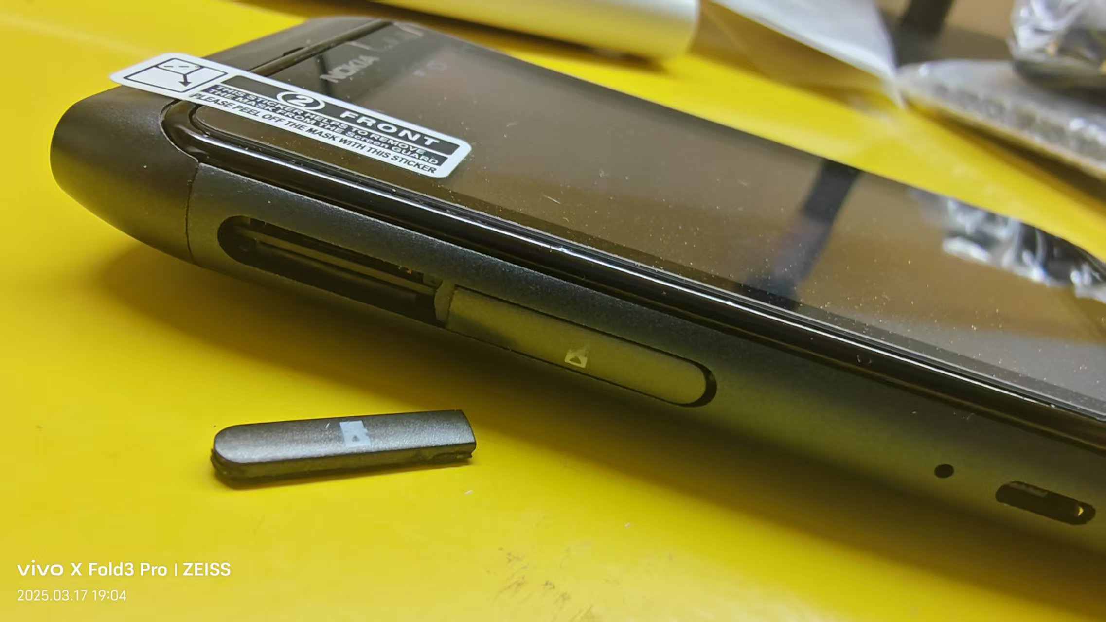 Nokia N8 3G WiFi Symbian 3 System OS classic Phone Touch Screen Used ...