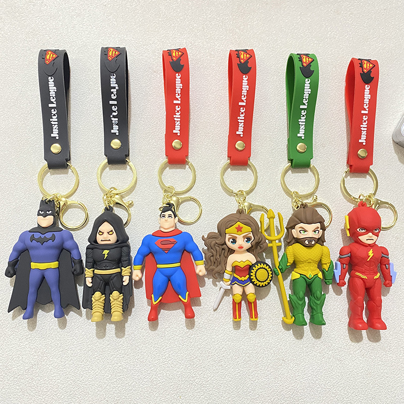 Avengers Keychain Superman, Batman, Aquaman, The Flash, Wonder Woman ...