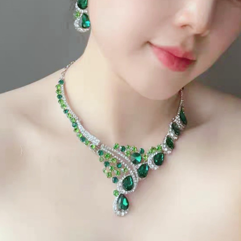 Women's Alloy Jewelry Set Rhinestone Crystal Necklace Earrings Set ...
