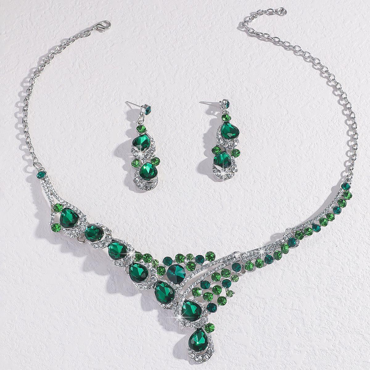 Women's Alloy Jewelry Set Rhinestone Crystal Necklace Earrings Set ...