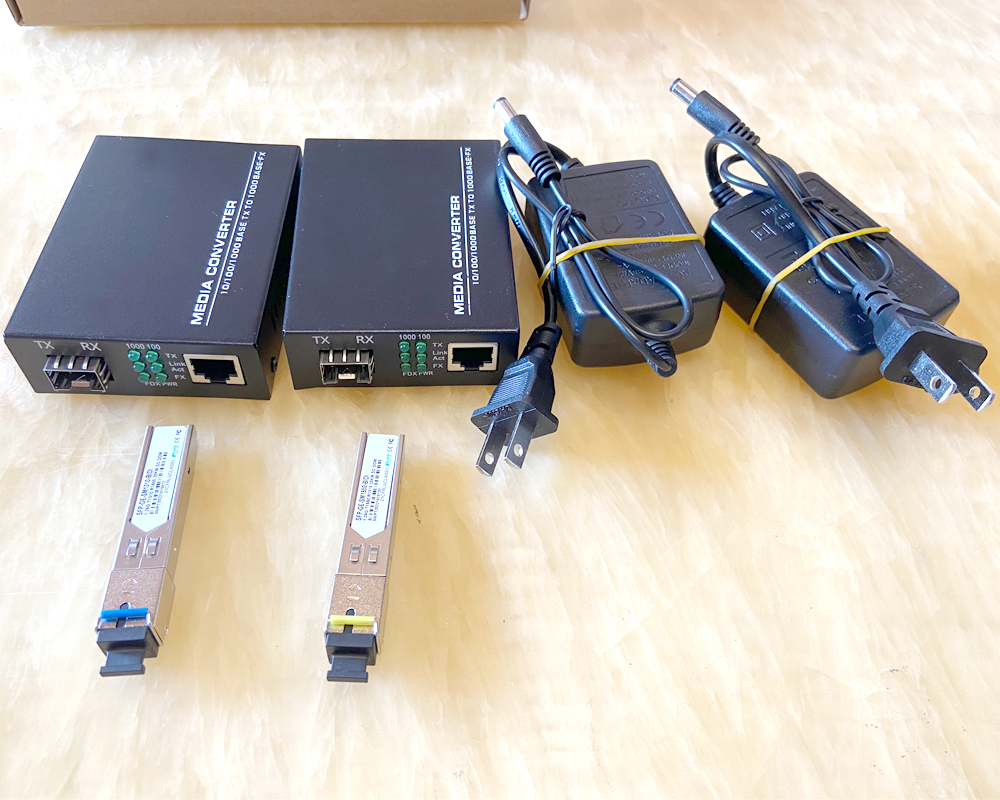 1 Pair Fiber Optical Media Converter 1 Port SFP to 1 RJ45 Gigabit Optical Fiber Ethernet 10/100 ...