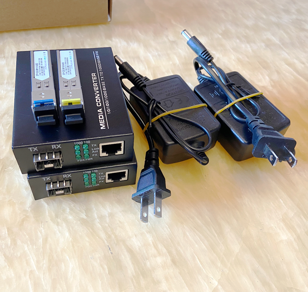 1 Pair Fiber Optical Media Converter 1 Port SFP to 1 RJ45 Gigabit Optical Fiber Ethernet 10/100 ...