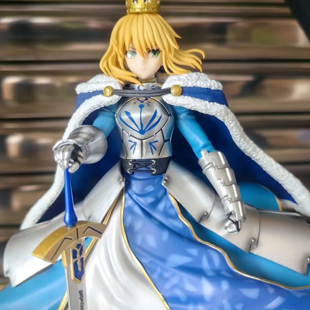 FATE FATE Night Prismatic Saber Figure Arturia Scene gk Statue Anime ...