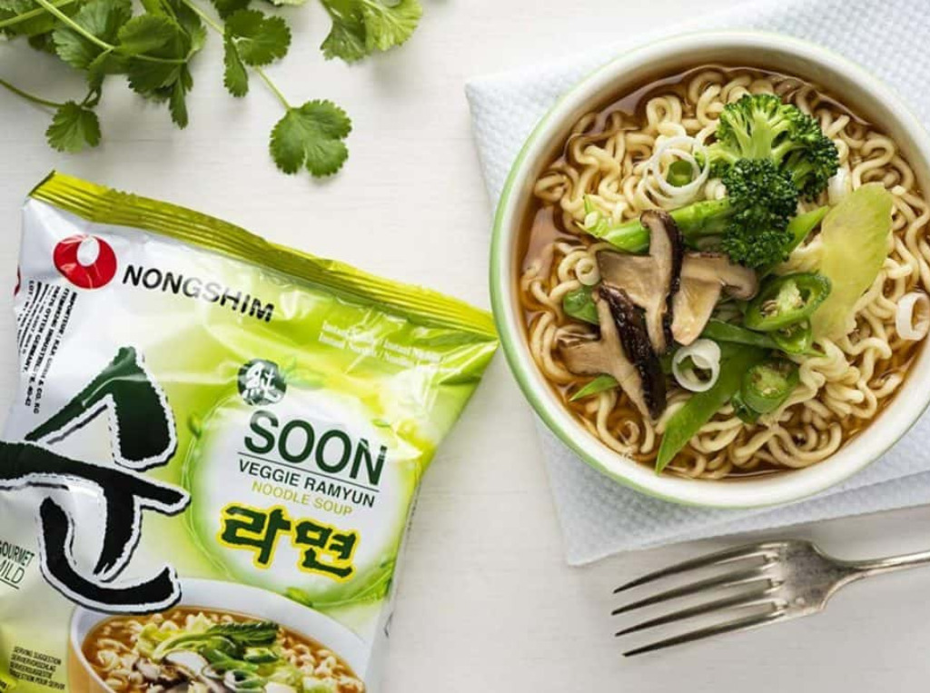 Nongshim Soon Veggie Korean Ramen - 112g × 5packs - HALAL | Shopee ...