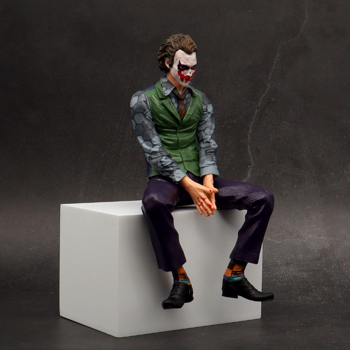 1Pcs 15-23cm Anime Batman The Dark Knight Heath Ledger The Joker With ...
