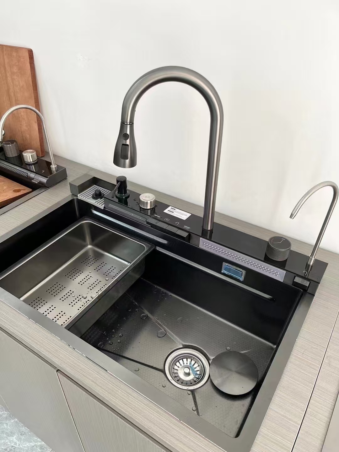 NEW Double Waterfalls Smart Sink Kitchen Sink Lababo Stainless Steel ...