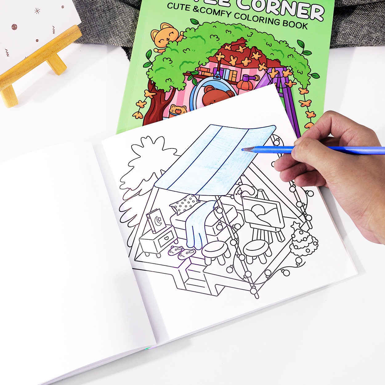 Cozy Atmosphere Relaxing Coloring Book For Relaxation Graffiti Book ...