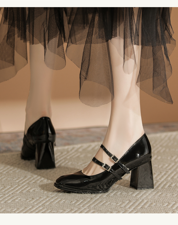 (WITH BOX) Black Patent Leather Mary Jane Shoes High Heels Pointed ...