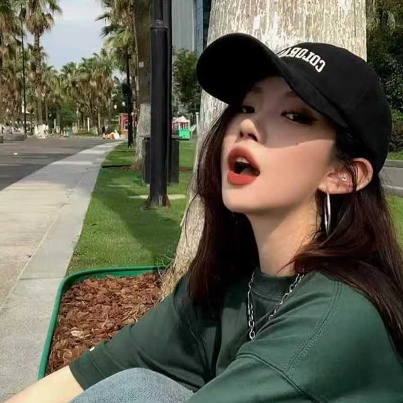 New Trendy Oversized Snapback Cap - Korean Wide Brim UV Face-Slimming ...