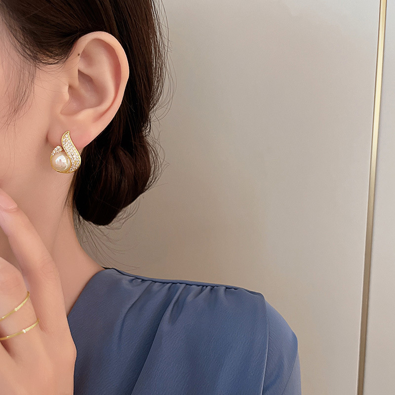 Timeless Silver Needle Stud Earrings with Pearl, Chic Luxury Jewelry ...