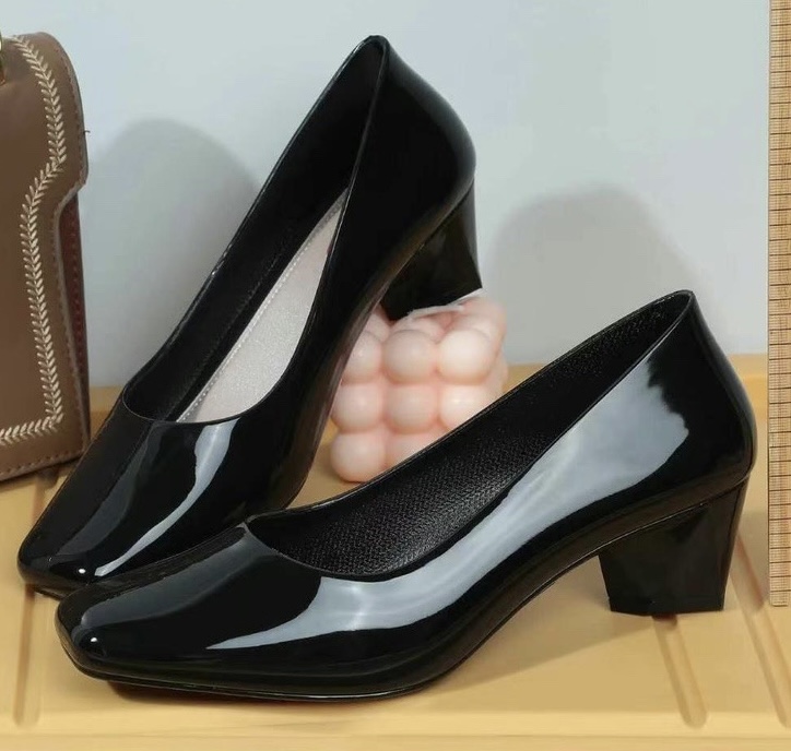 ZW High Quality Fashion New Glossy Design Black Student Shoes Women's ...