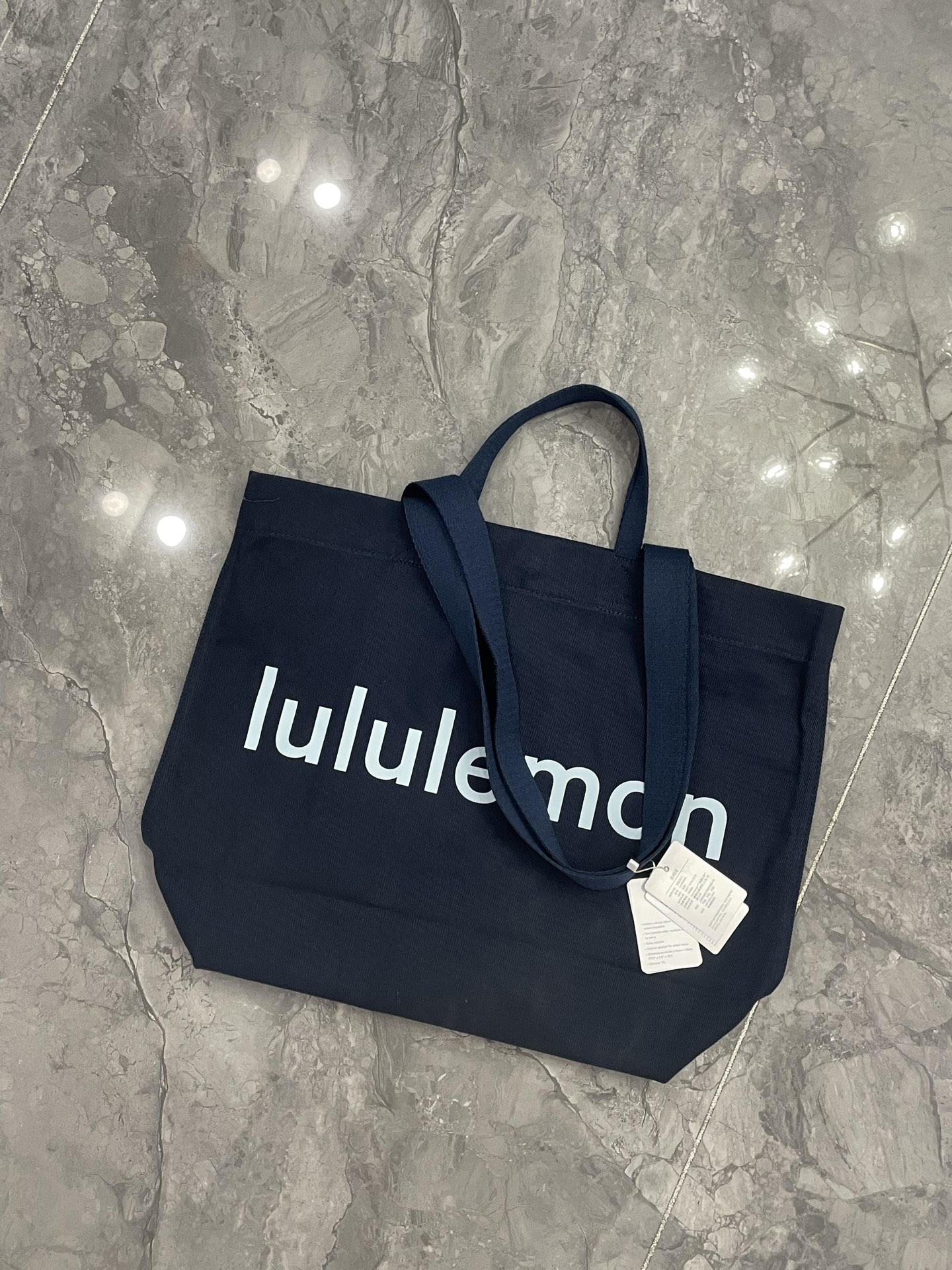 lululemon Double-Handle Canvas Tote Bag 17L 2Color | Shopee Philippines