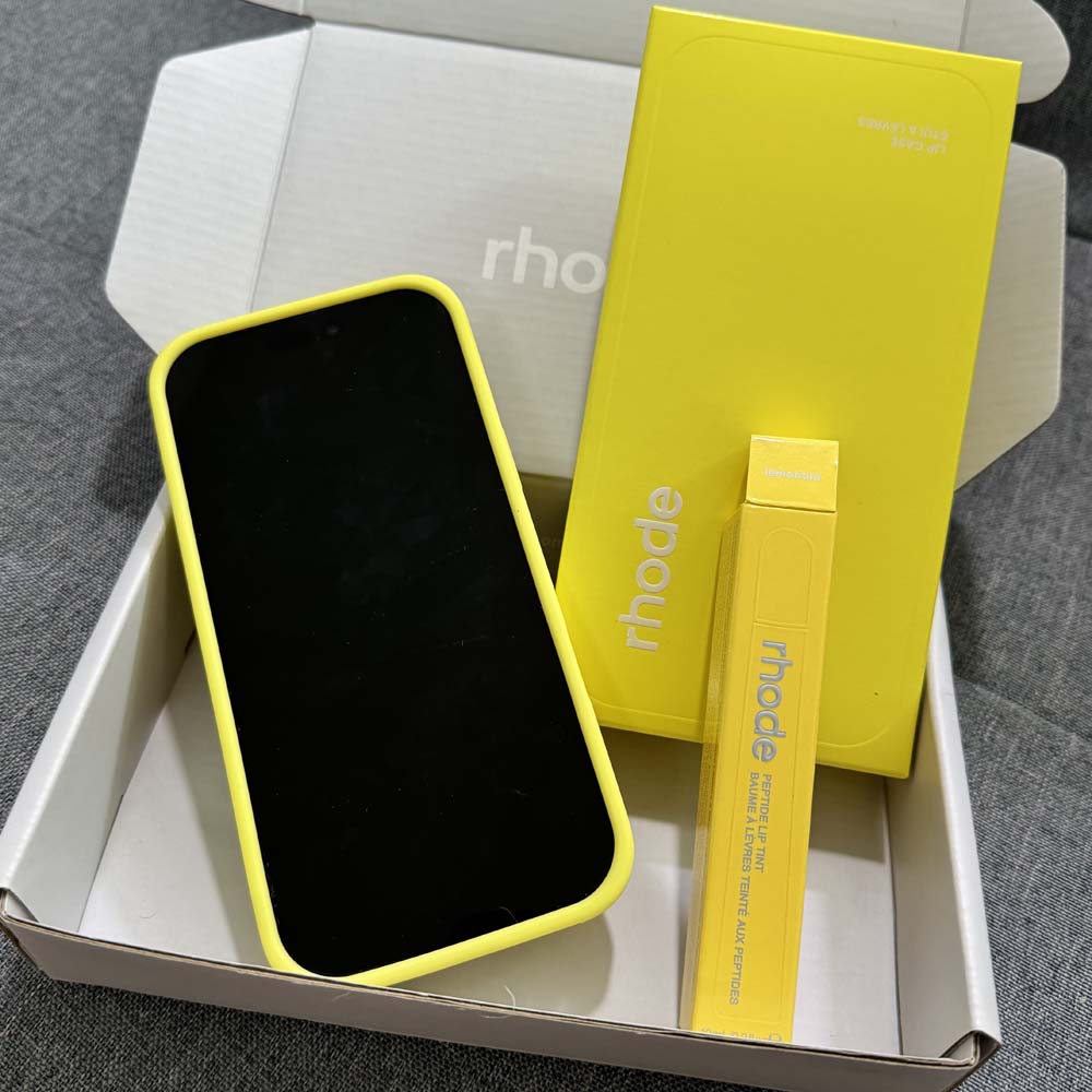 【1：1 High-quality 】lemon-yellow Rhode phone case compatible for iPhone ...