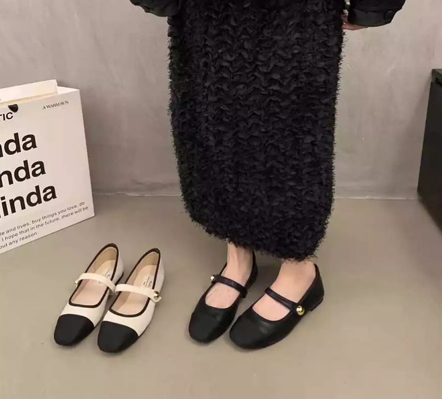 【LIVIA】French Style Flat Shoes For Women 2025 Fashion Square Toe Soft ...