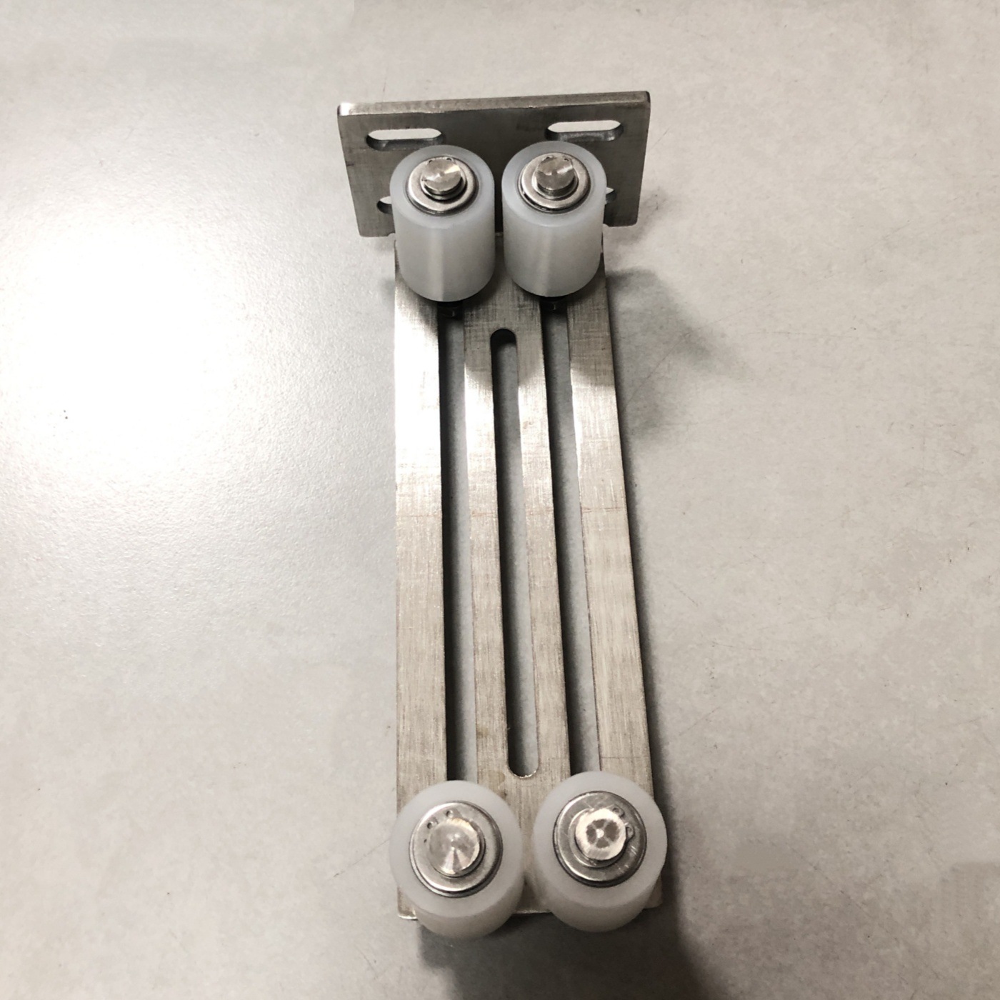 stainless Sliding Gate Top Guide Roller set with L bracket | Shopee ...