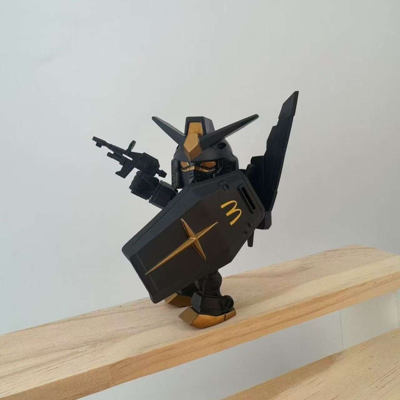 [Children Gift] X-78-2 Gundam Mini Figure - McDonald's Collaboration ...