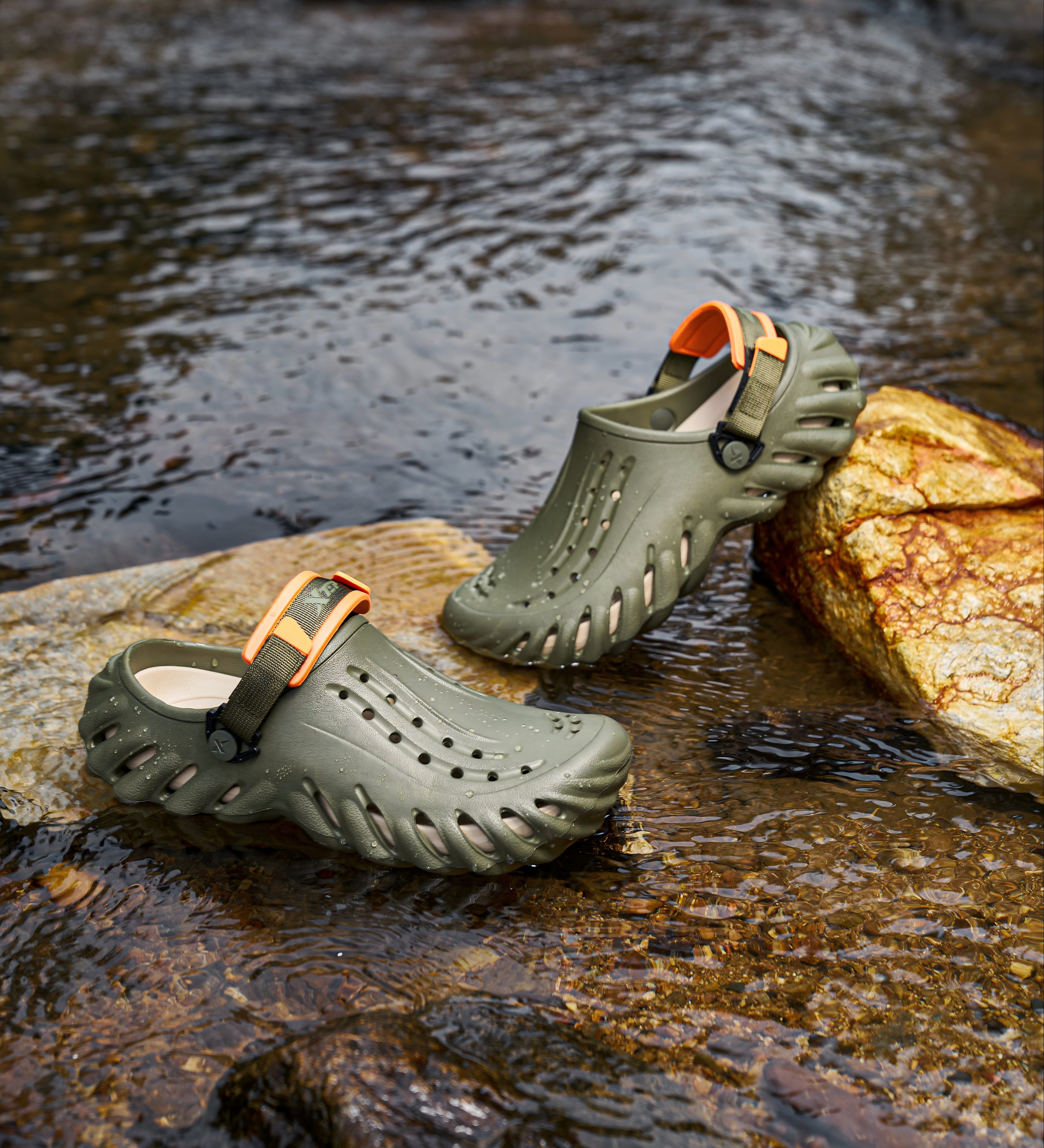 XTEP Men's Clogs Sandals EVA Non-slip Waterproof Lightweight Removable ...