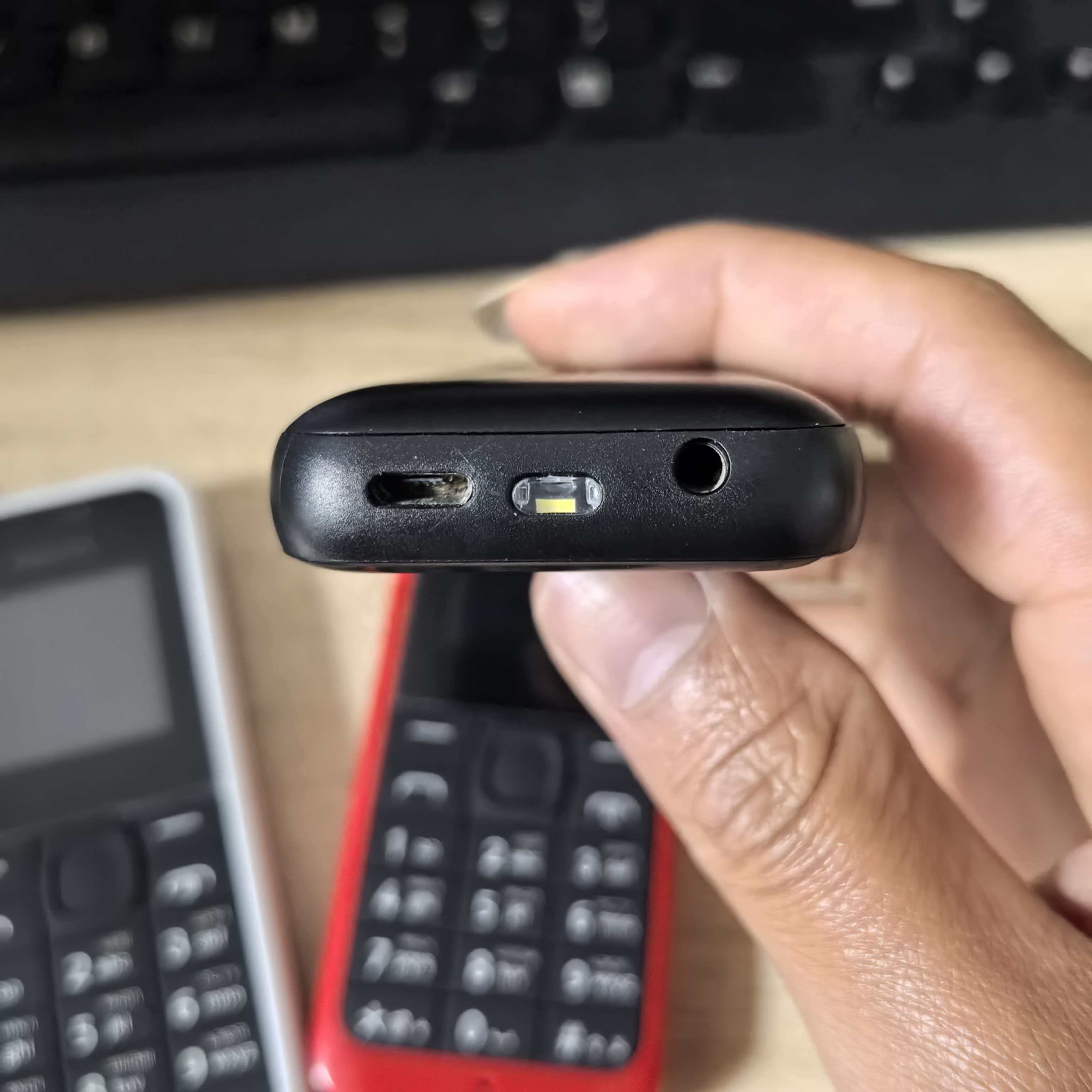 Nokia 1133 GSM 2G non intelligent button straight board dual card ...