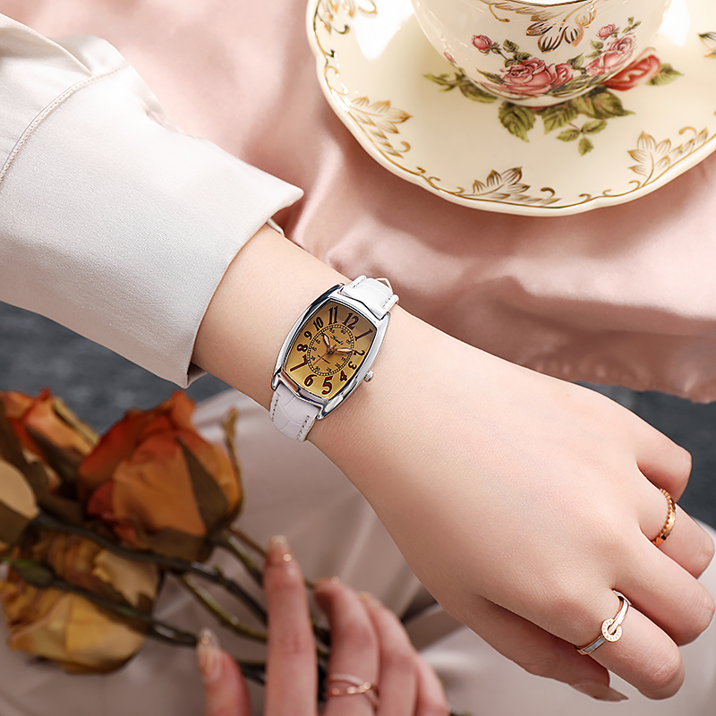 New Style Barrel Ladies Watch Simple Atmospheric Quartz Watch Women ...