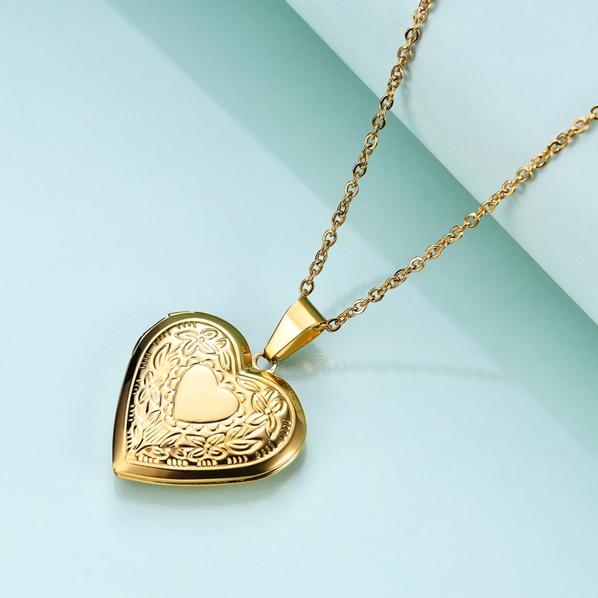 Gold Heart Pattern Locket Pendant Necklace Stylish Women's ...