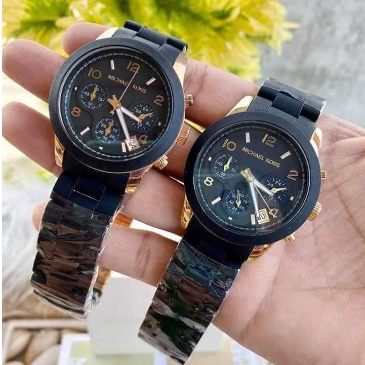 Michael kors gold and black watch shop super