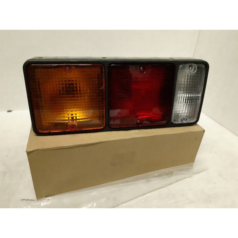 LUCID TAIL LIGHT CANTER 4D30 (PER PIECE) | Shopee Philippines