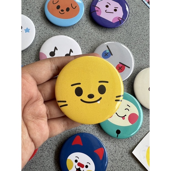 Truz TREASURE PIN BUTTON BIG 5.8cm | Shopee Philippines