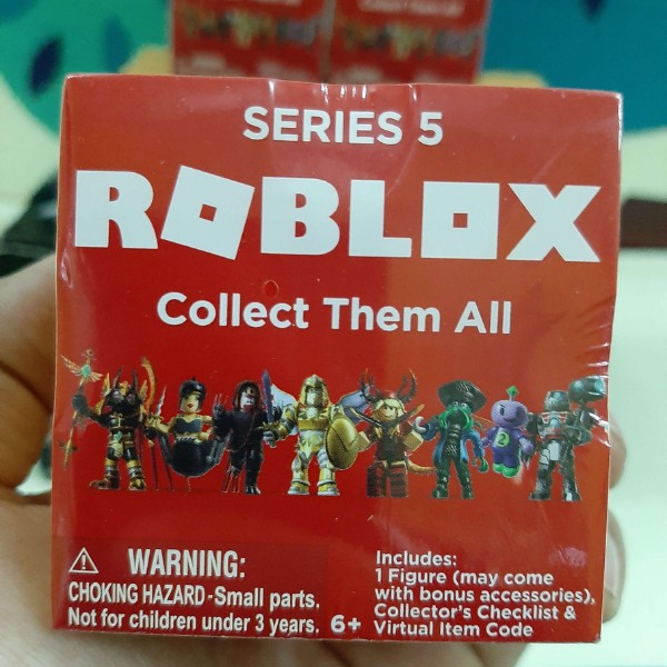 Genuine Roblox Toy Box Series 5 With Random Box Code (1 Box) | Shopee ...