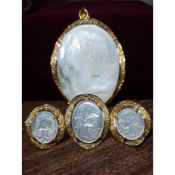 CAMEO SET ( Real Gold w/diamonds titus ) | Shopee Philippines