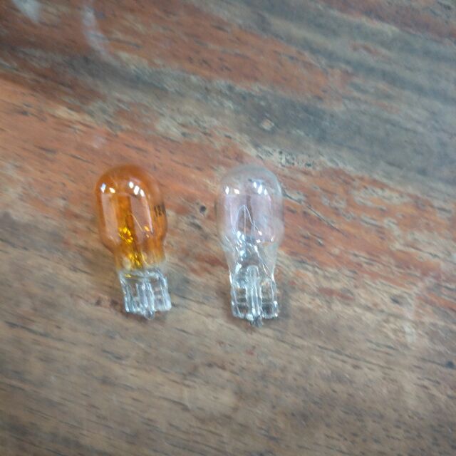 Wholesale price Motorcycle T13 peanut bulb 12v 10w 1pcs | Shopee ...