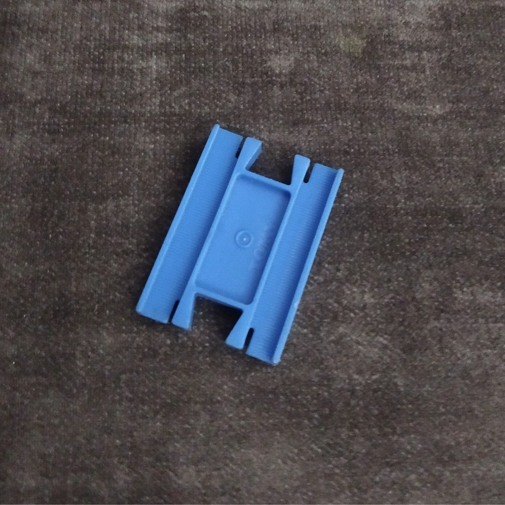 Preloved Tomy Japan R-20 Quarter straight rail adaptor track plarail ...