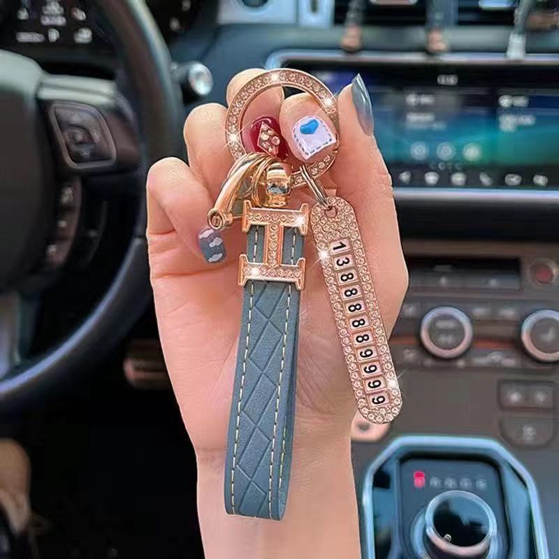 Car keychain new ins female high value anti-lost number plate net red ...
