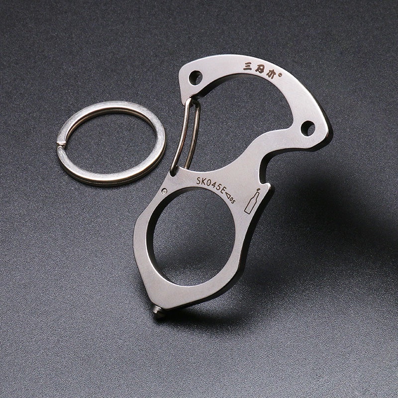 Multi-functional EDC keychain designed with rust-free 304 stainless ...