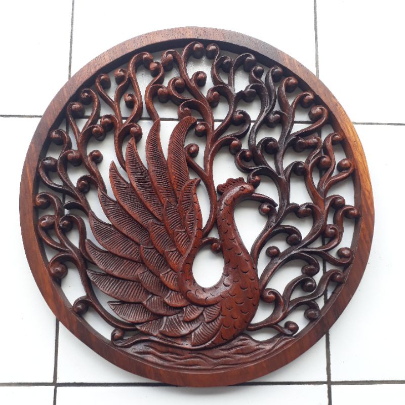 HIASAN DINDING KAYU Balinese carved wooden wall decoration with peacock ...