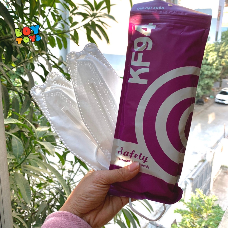 KF94 4D mask, anti-fine dust and antibacterial, Korean style | Shopee ...