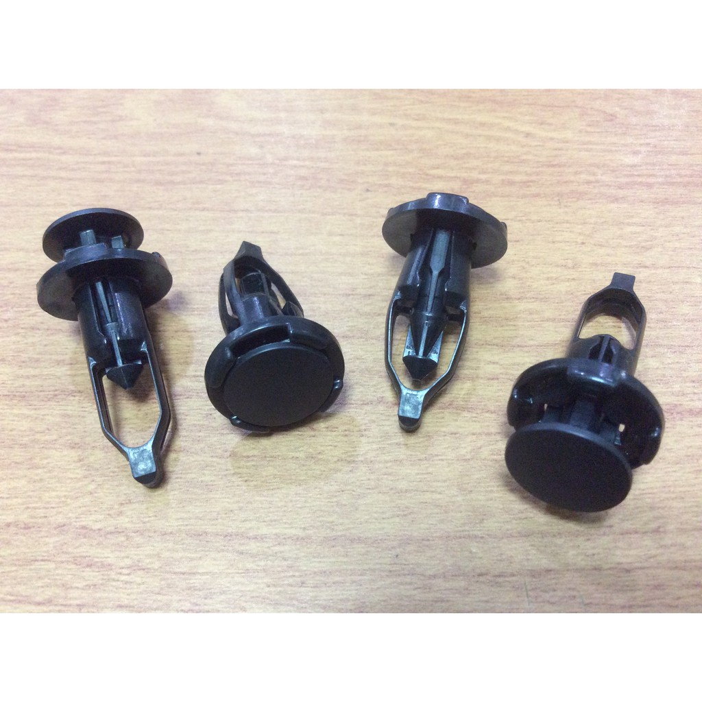 Toyota INNOVA/ALTIS/FORTUNER ORIGINAL Bumper GRILL Clip Button | Shopee ...