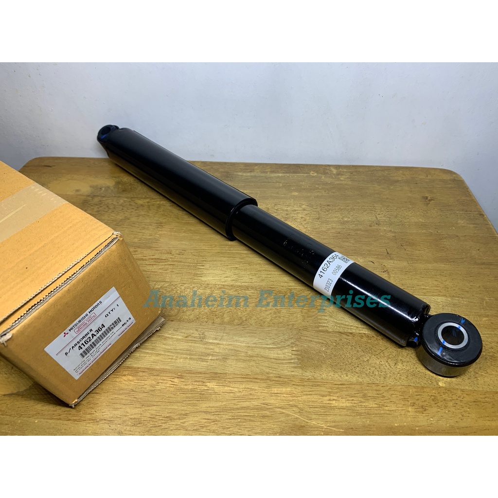 Mitsubishi Montero 2016 - 2019 Shock Absorber Rear - 4162A364 | Shopee ...