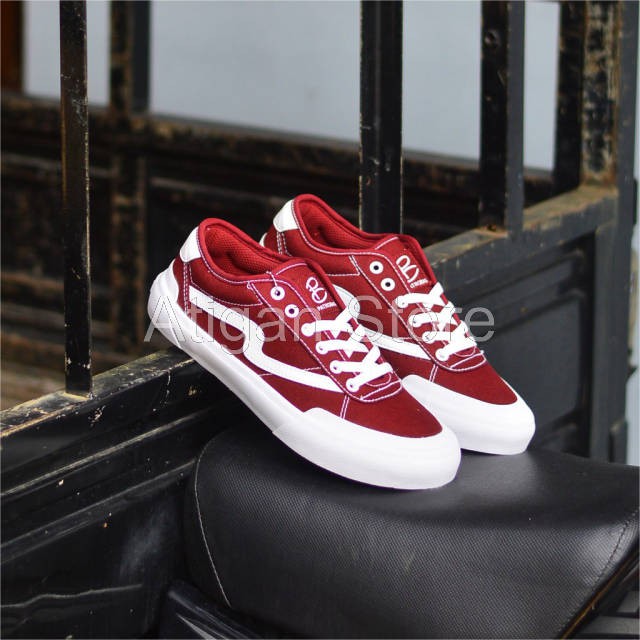 Ivan Maroon Low Patrobas Shoes | Shopee Philippines