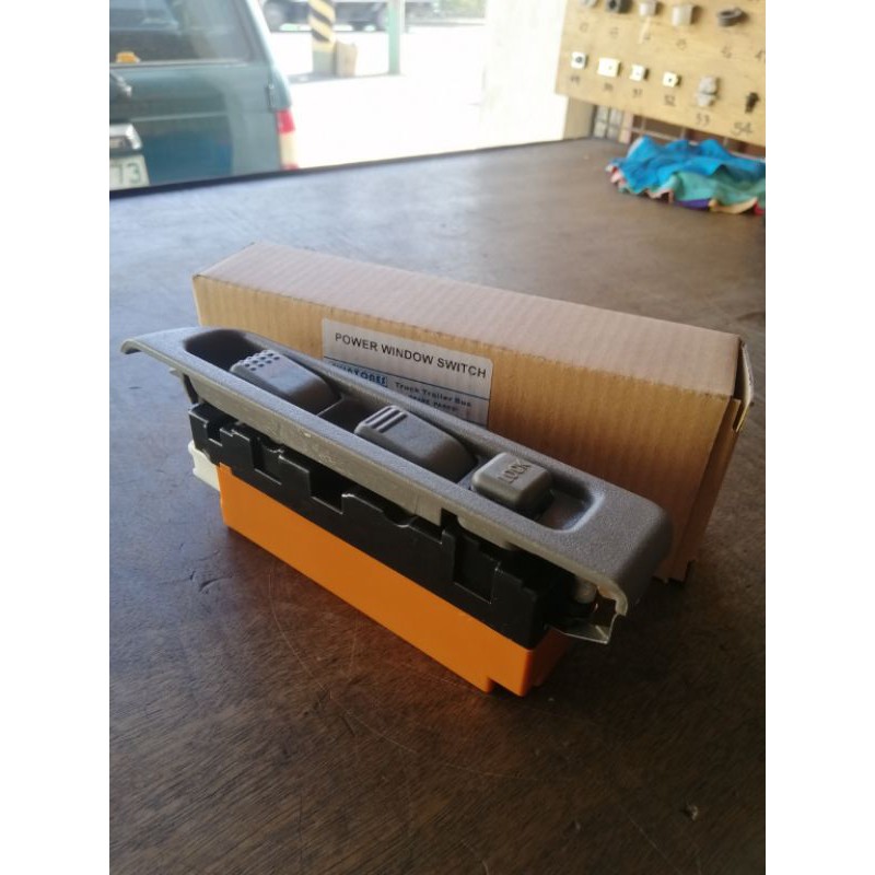 POWER WINDOW SWITCH( FOR ISUZU NKR) | Shopee Philippines