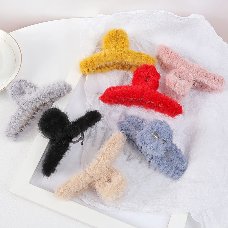 Korean Soft Furry Hair Claws Faux Fur Hair Clip Big Clamps Sweet Plush ...