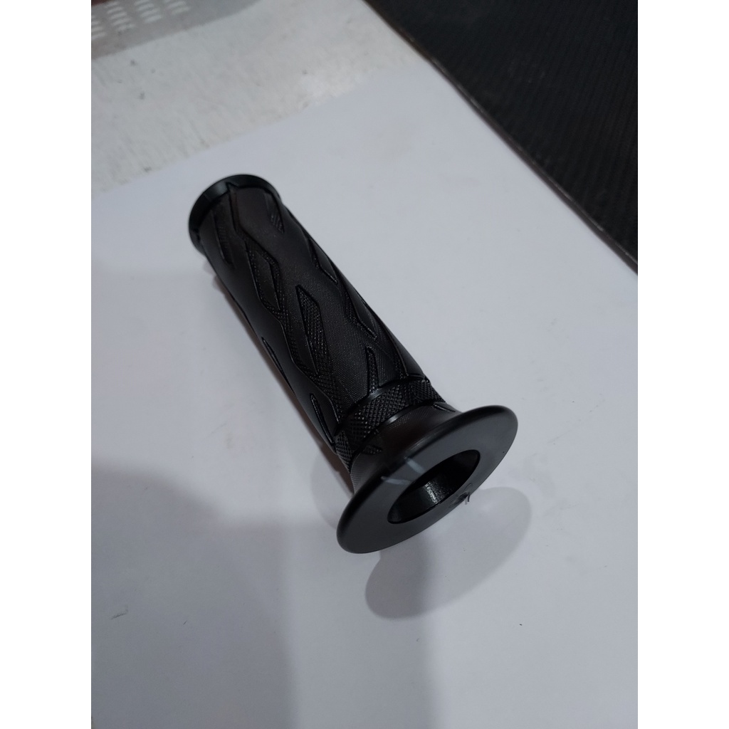 RAIDER R 150 Fi HANDLE GRIP THROTTLE GRIP (SGP) (Gen: 57211-40J01-000/ ...