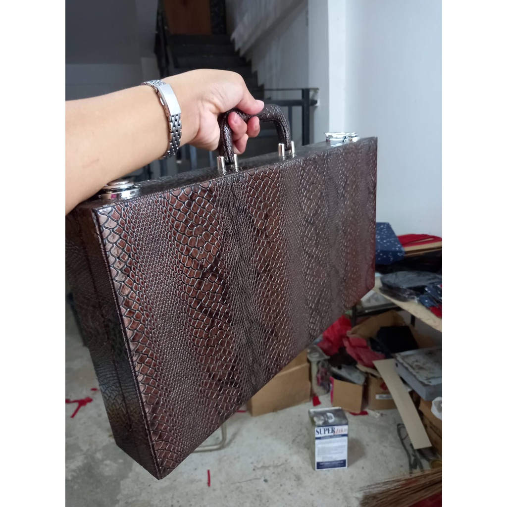 TARI CASE HARD BOX 72 TO 80 CAPACITY FIBER GLASS | Shopee Philippines