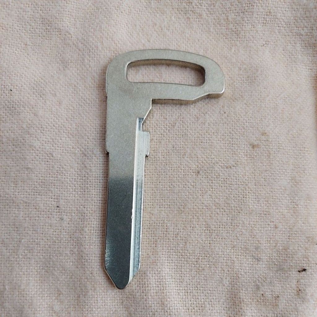 Perodua Ativa done key cutMechanical Emergency Key Blank (price per ...