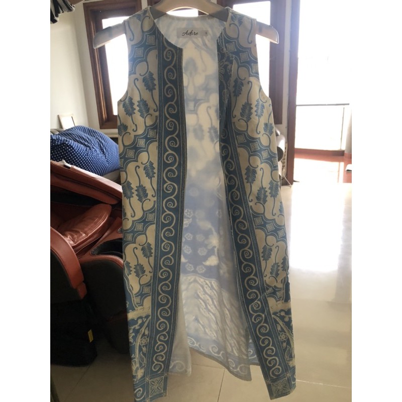 Preloved Adore Batik Long Vest (S) | Shopee Philippines